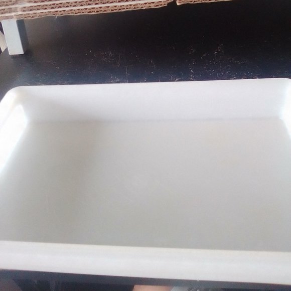 Tupperware | Kitchen | Thin Wide Square Plastic Storage Container ...